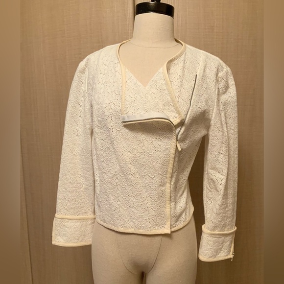 Magaschoni | Jackets & Coats | Magaschoni Womens White Cotton Floral ...